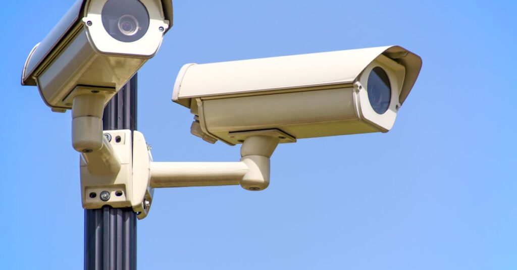 Understanding and Avoiding Violations of Privacy Policies and Terms of ...